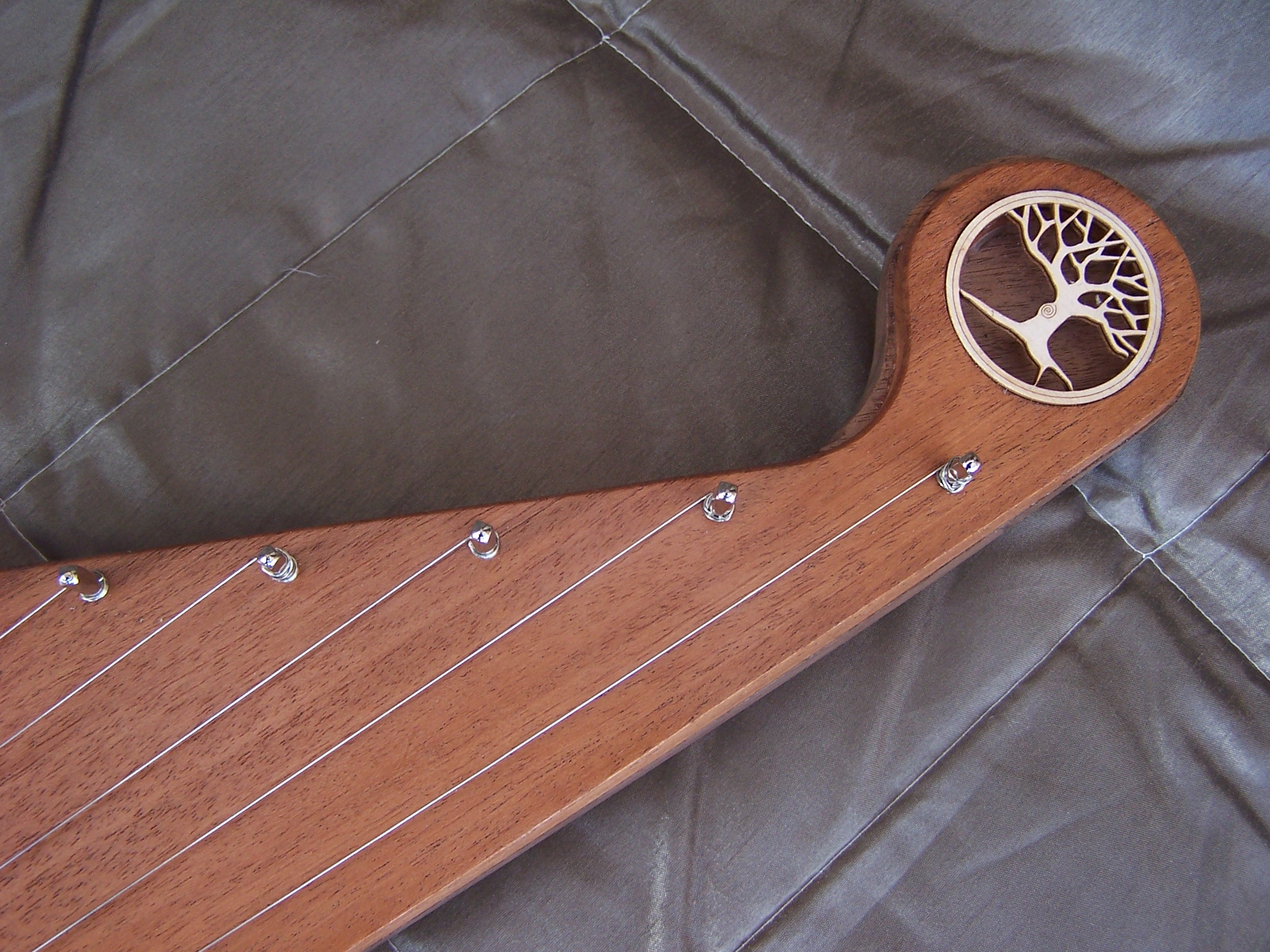 Seeing it to the Finnish: How I Built the Kantele – andrewcferguson